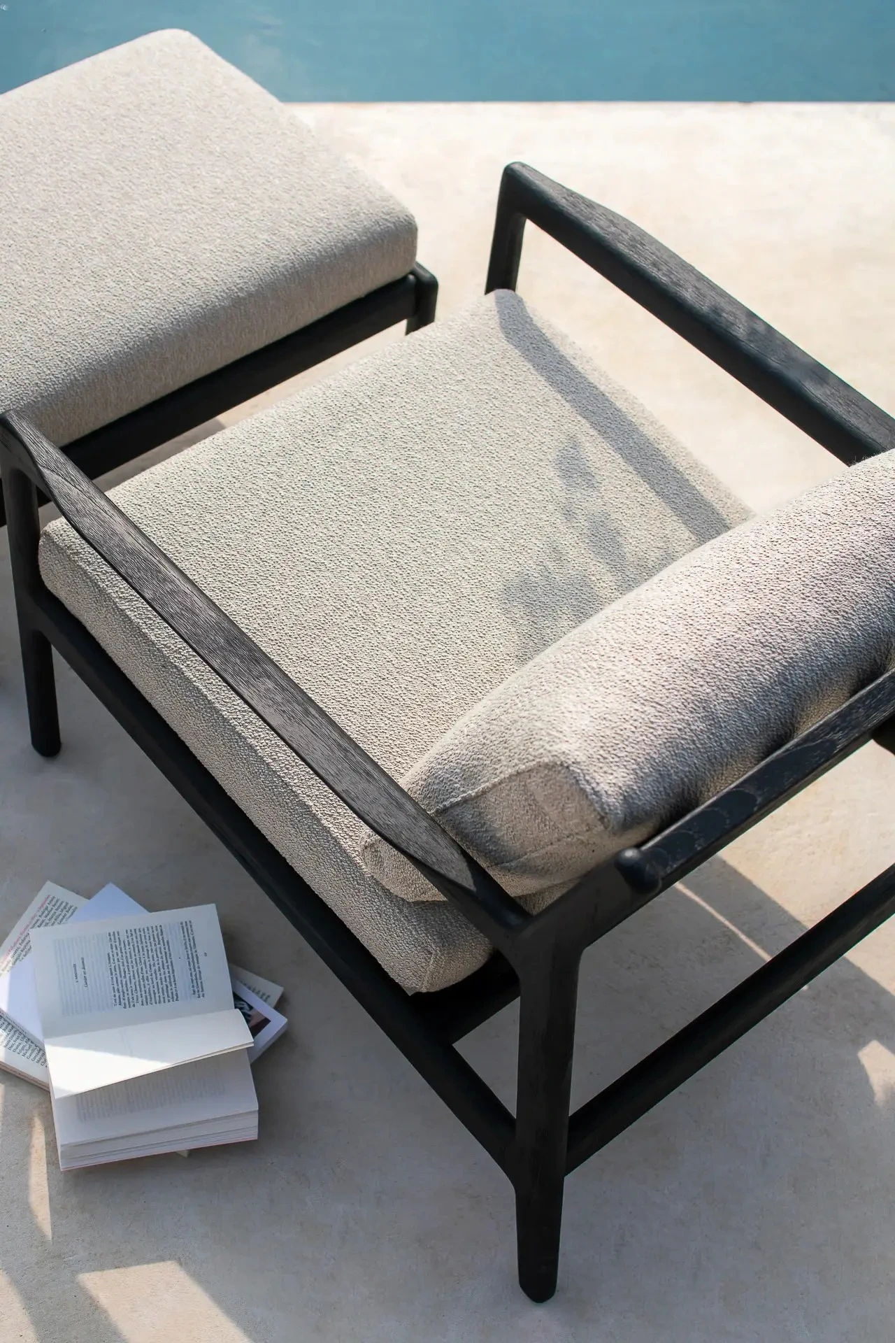 Jack outdoor lounge chair with cushion | Re-loved