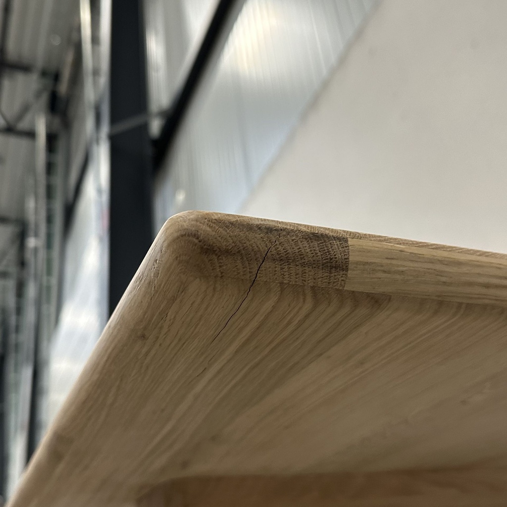 Profile dining table | Re-loved